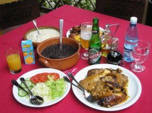 Pollo al Aljibe, la receta secreta cubana que han probado más famosos ...