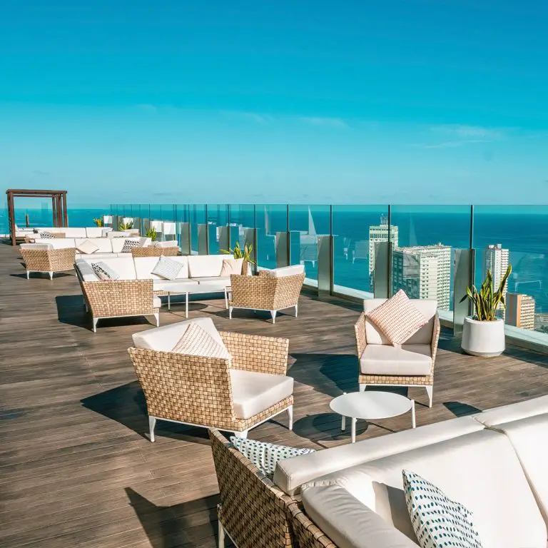 Abre de manera oficial las puertas del polémico hotel Torre K en La ...