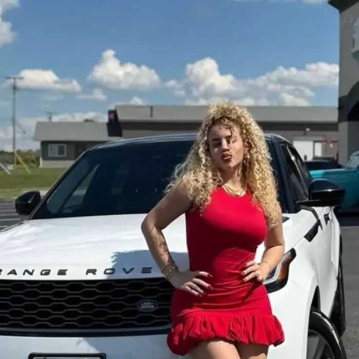 ¡De la yuma a Cuba! Flor de Cuba manda su primer auto a sus hijos y ...