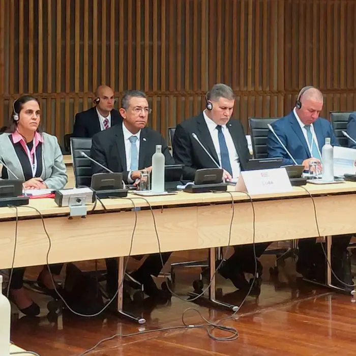 Habaneros salieron anoche a las calles a protestar en medio de un ...